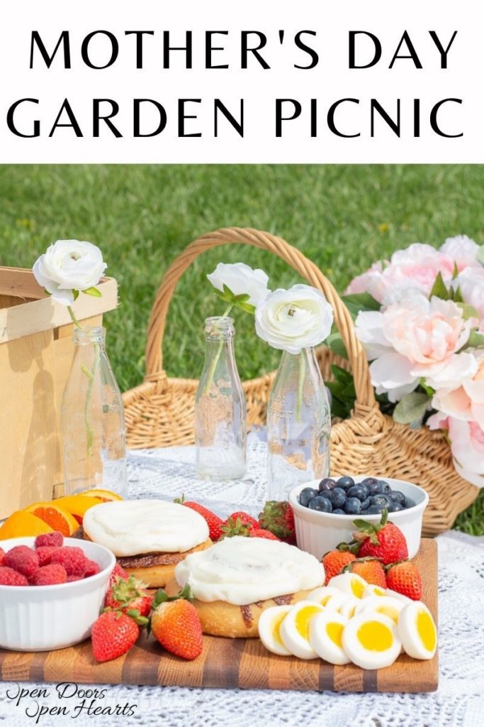 Mother’s Day Picnic Ideas | Beautiful & Inexpensive - Open Doors Open ...