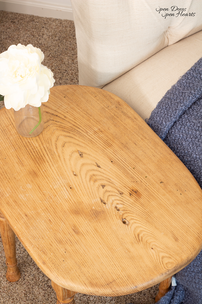 How to Build a Beautiful & Thrifty DIY Side Table - Open Doors Open Hearts