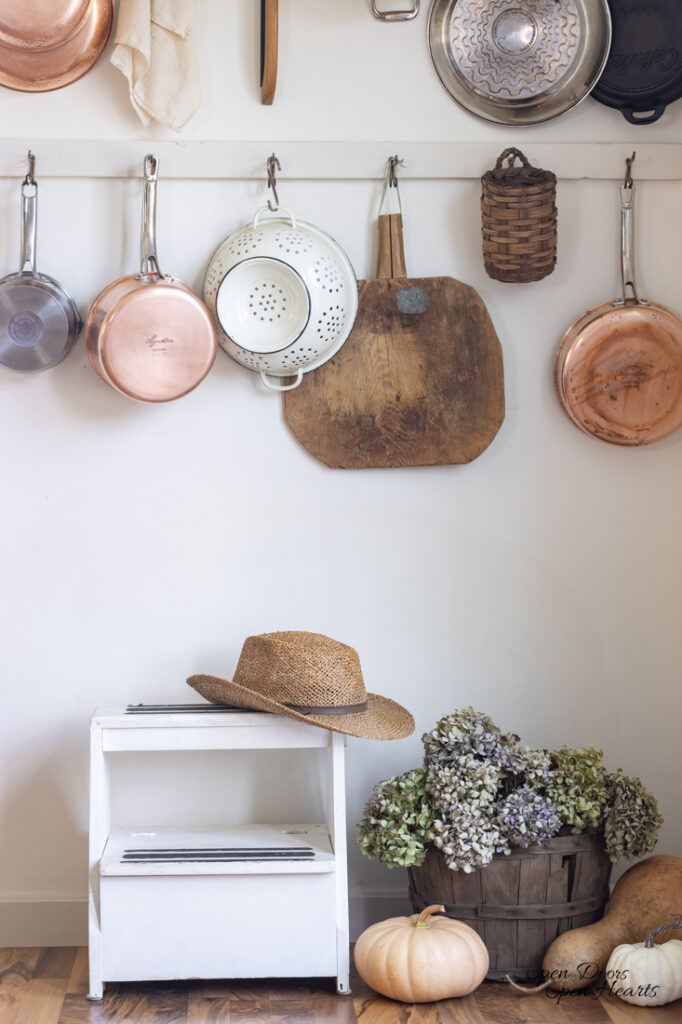 Thrifty Fall Dining Room Ideas | Simplistic & Beautiful - Open Doors ...