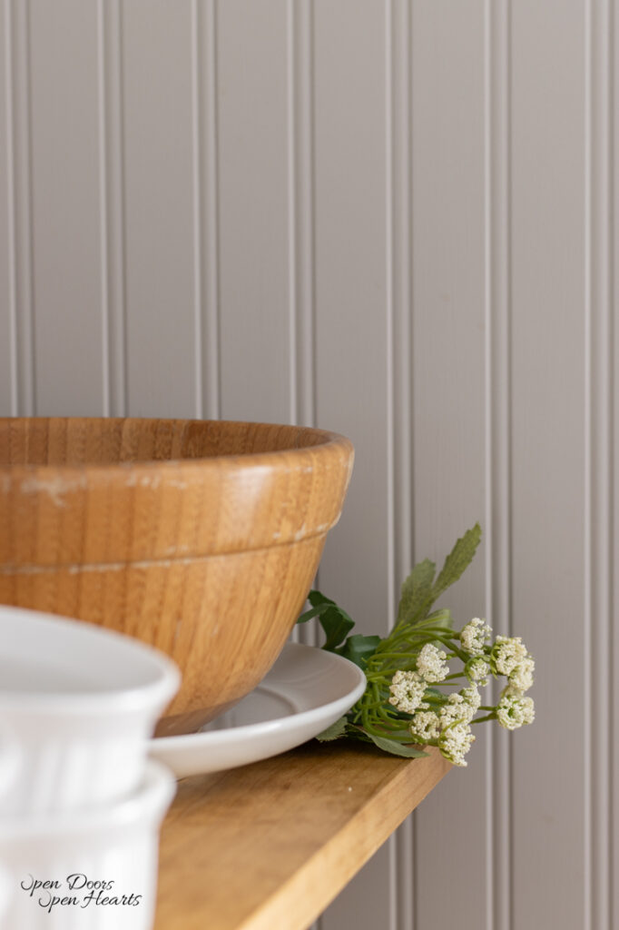 Country Cottage Mudroom Closet Ideas that Are Functional & Beautiful ...